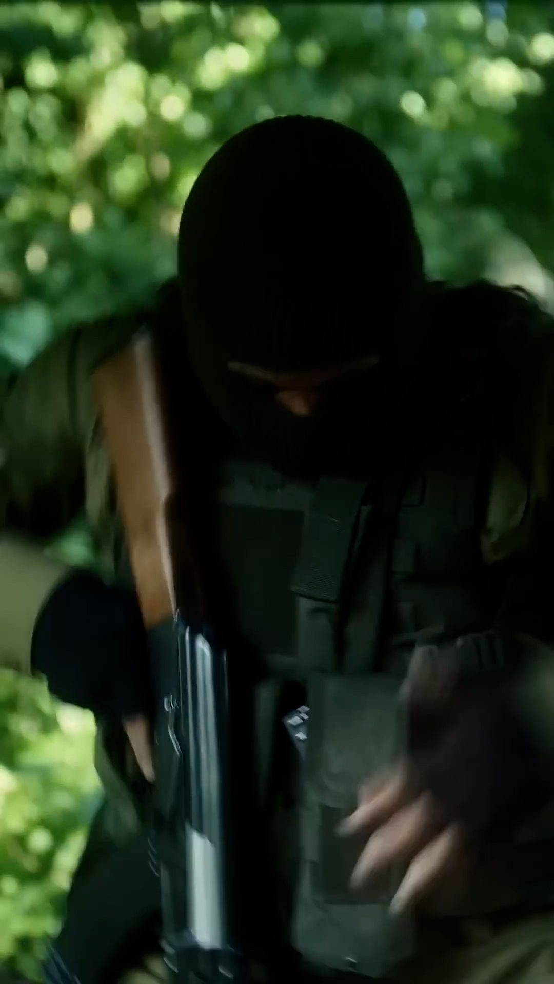 Behind the scenes squad takedown