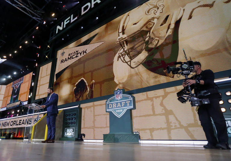 2026 NFL draft order entering Week 18