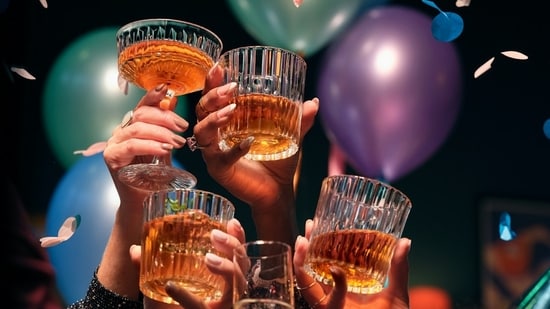 Hosting a New Year 2026 party? Check out 4 easy, low-effort decor ideas ...