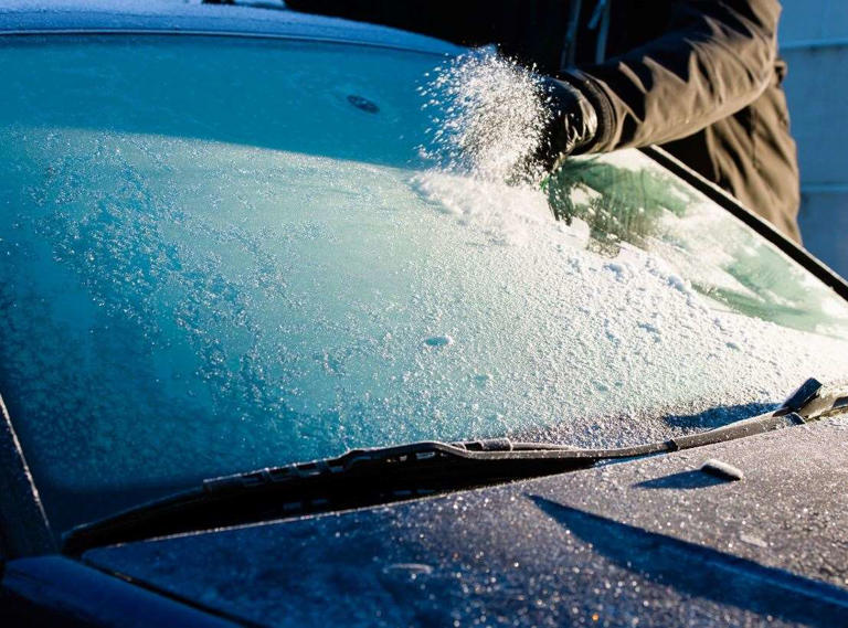 Met Office issues yellow weather warning of snow and ice for parts of Kent