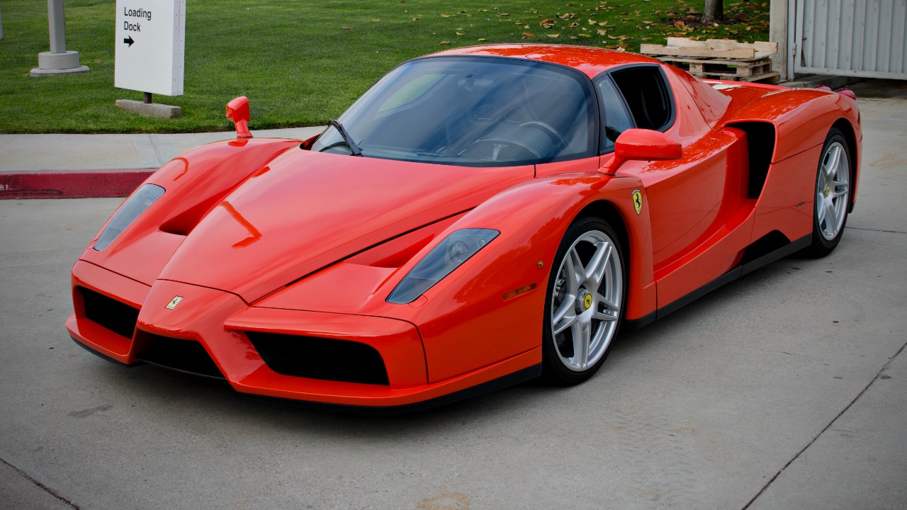 When the 2002 Ferrari Enzo went full race car