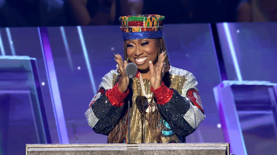 Missy Elliott makes history as the first female rapper to reach this ...