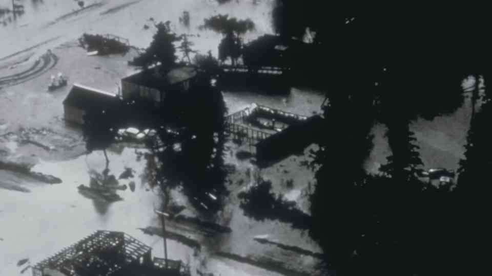 This coastal town ignored the first wave - the fourth one destroyed it