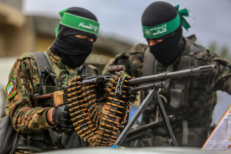 Source: US and Israel set deadline for Hamas to surrender weapons