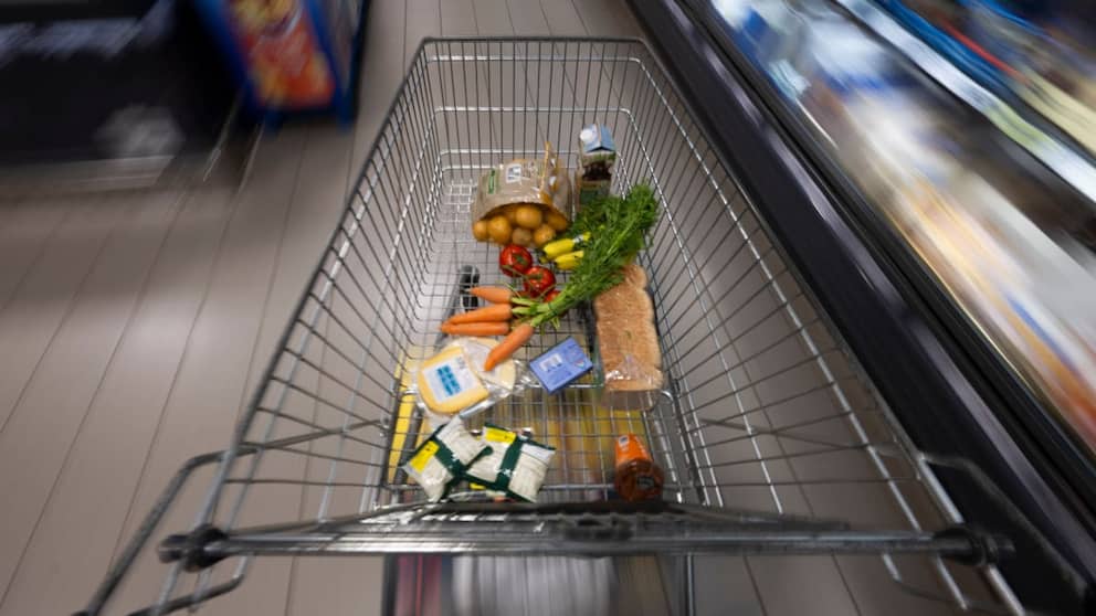 So haben Supermärkte und Drogerien an Neujahr geöffnet