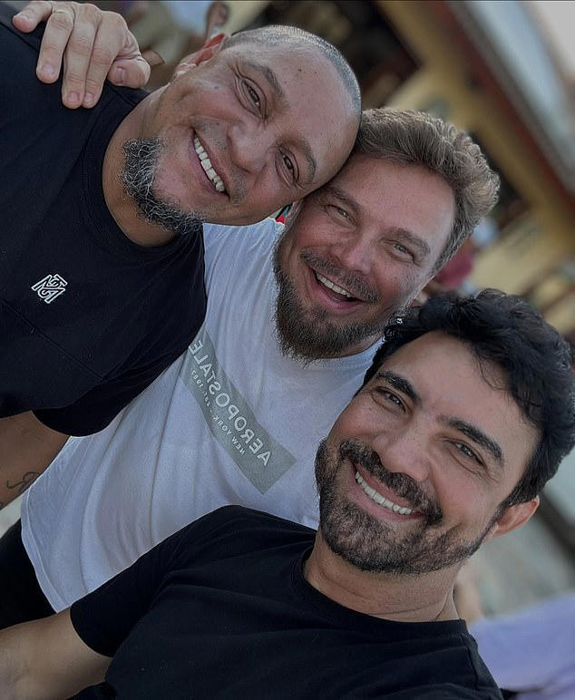 Football legend Roberto Carlos is hospitalised with heart surgery ...