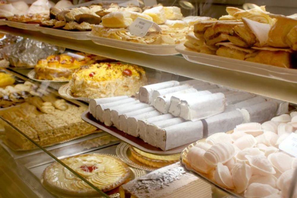 Neighborhoods with century-old bakeries