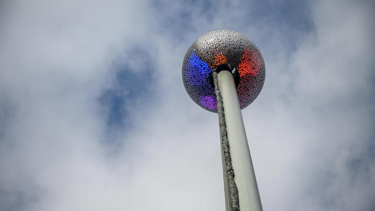 Times Square guide for New Year's Eve 2026 in NYC: ball drop ...
