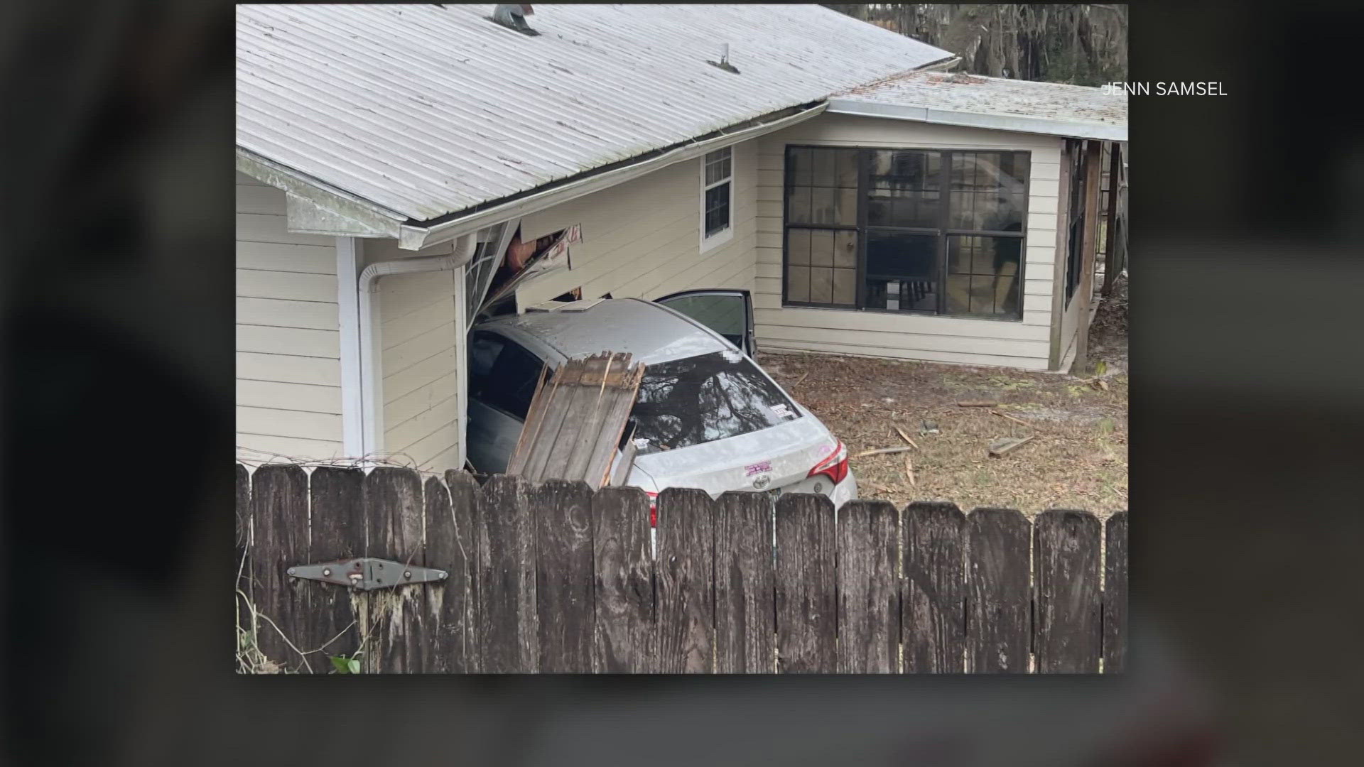 Keystone Heights man seriously injured after crashing car into Clay ...