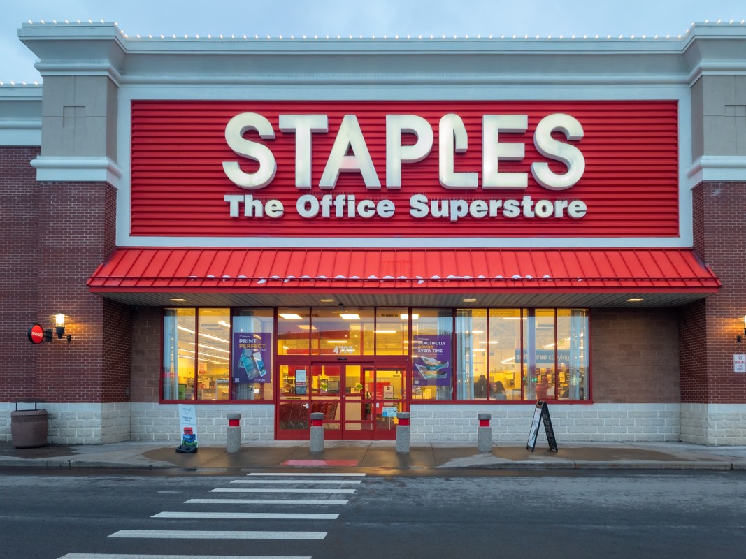 Staples' 2026 New Year's Day and New Year's Eve hours