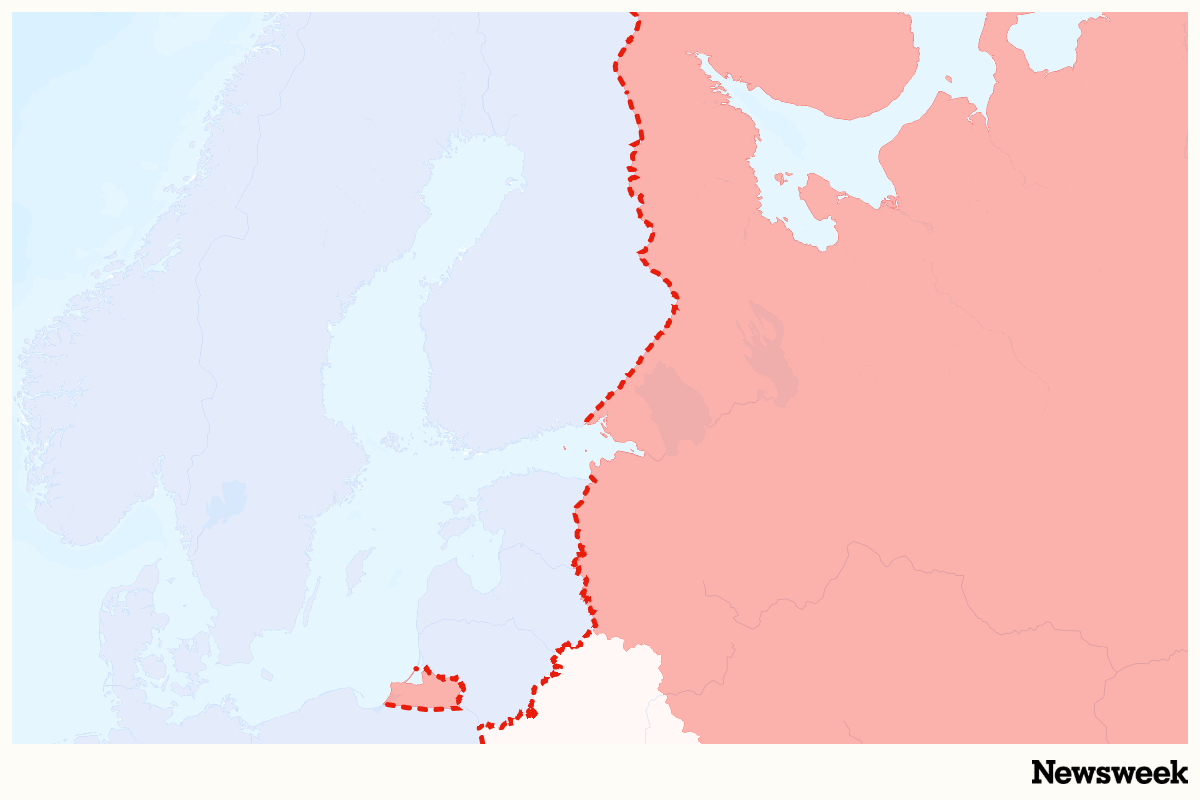 Map shows NATO nations are turning border with Russia into a minefield