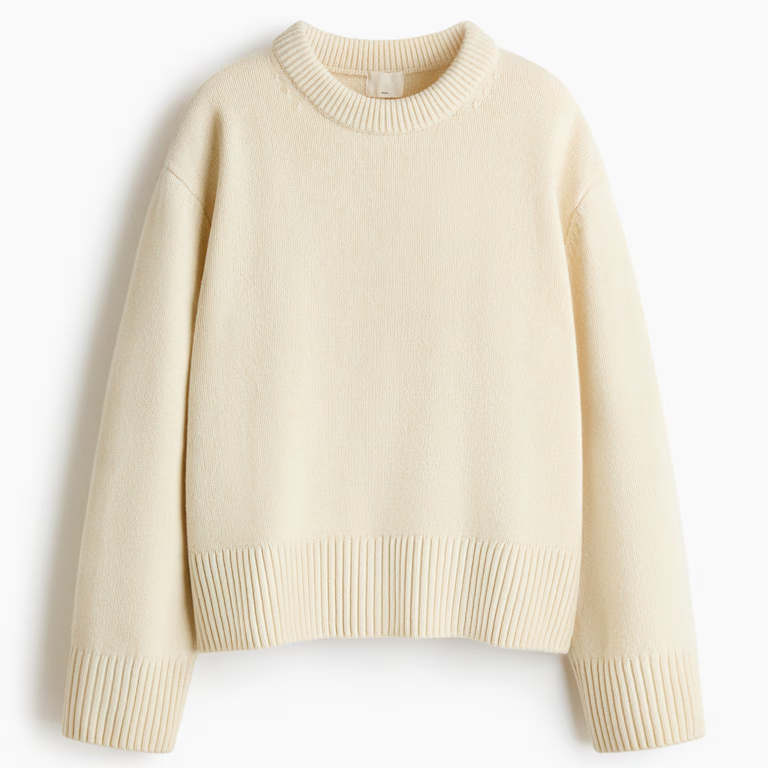 Lauren Silverman elevates leggings and a jumper for the cool climes ahead