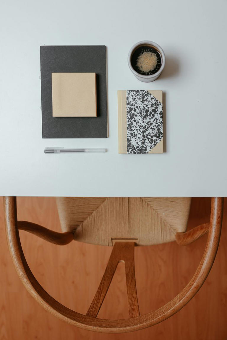 9 things happy people consistently say no to