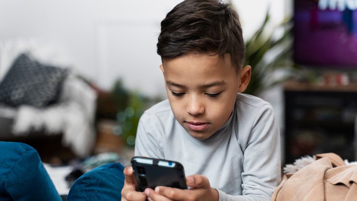 Study reveals social media may increase ADHD risk in children – expert ...