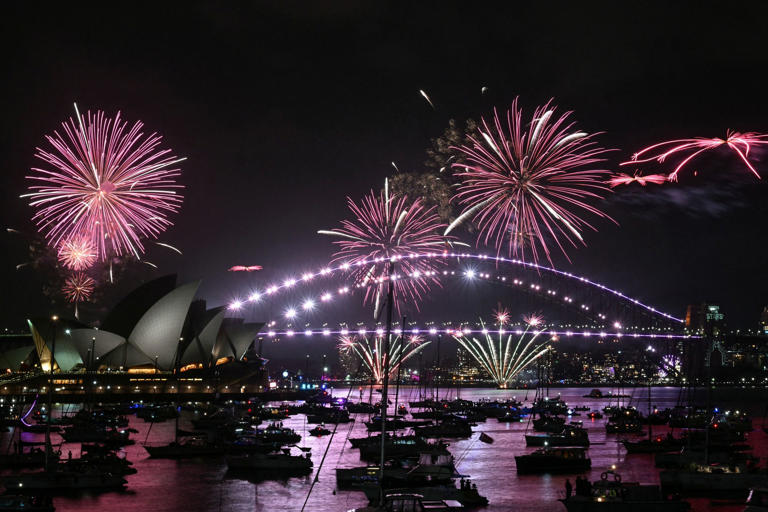 Sydney welcomes 2026 with spectacular fireworks as world rings in 2026