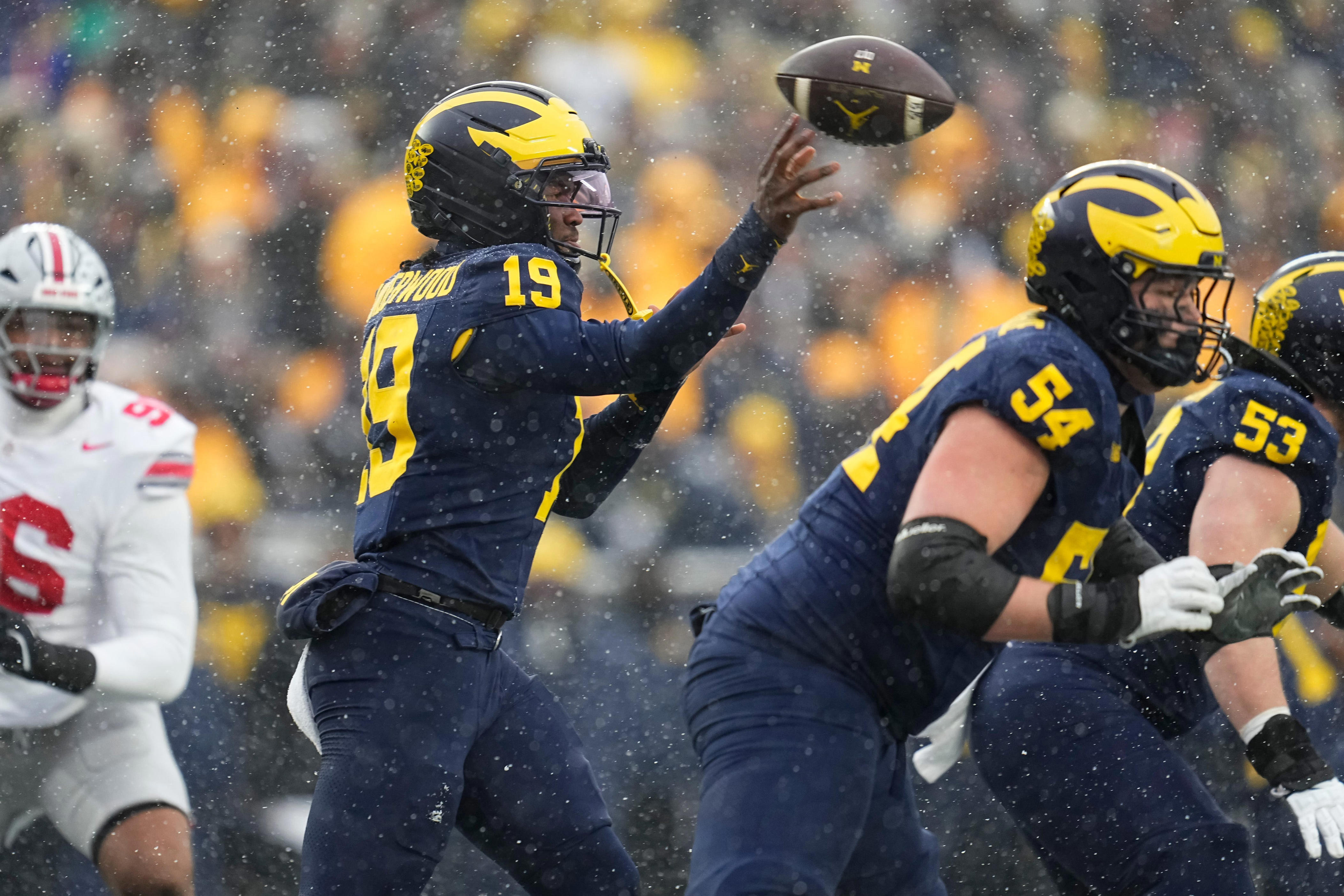 Michigan vs Texas: College football betting odds, pick