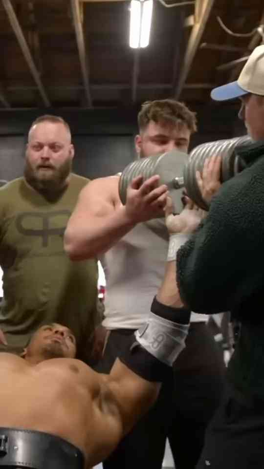 Attempting to beat Ronnie Coleman’s record