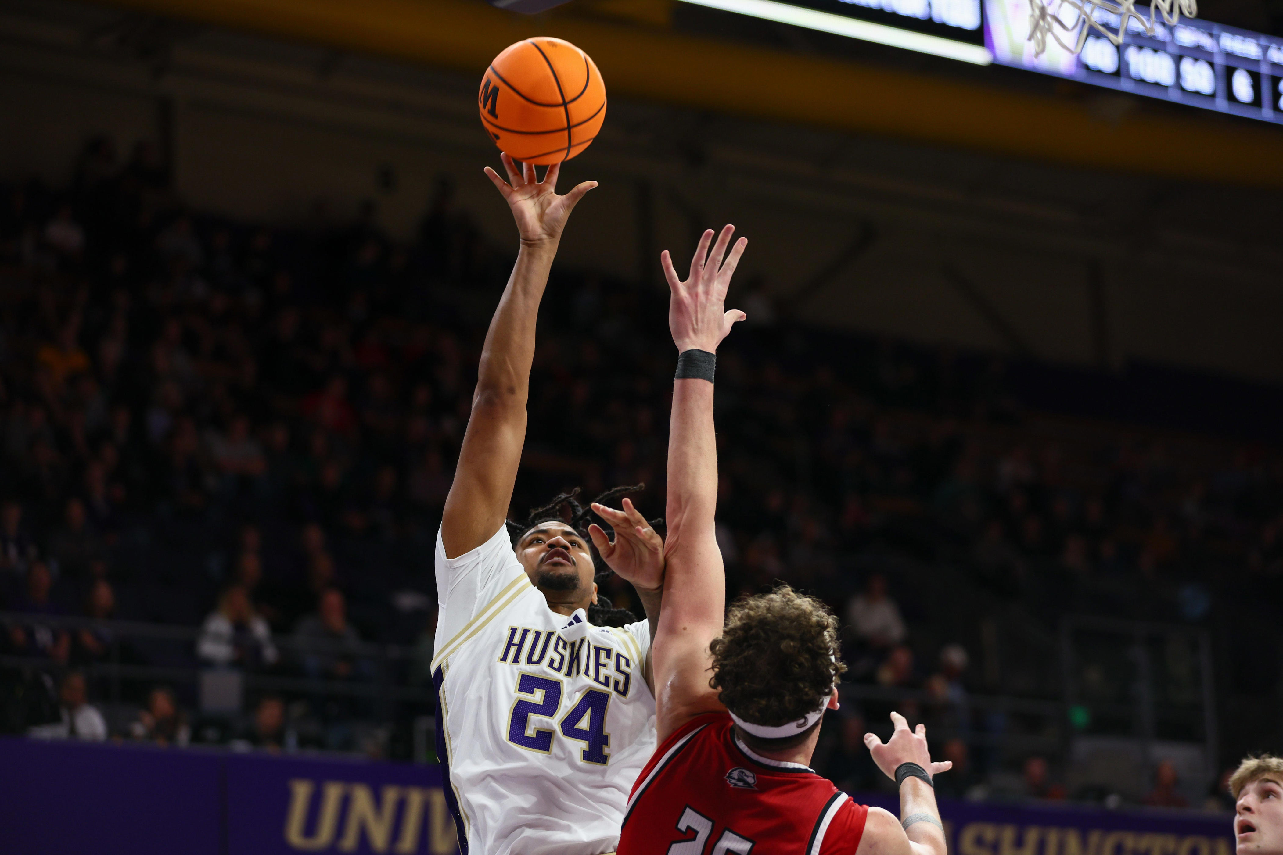 Washington basketball C Lathan Sommerville avoided serious injury