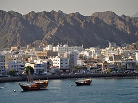 Oman tightens entry rules for expatriate workers, warns of crackdown on ...