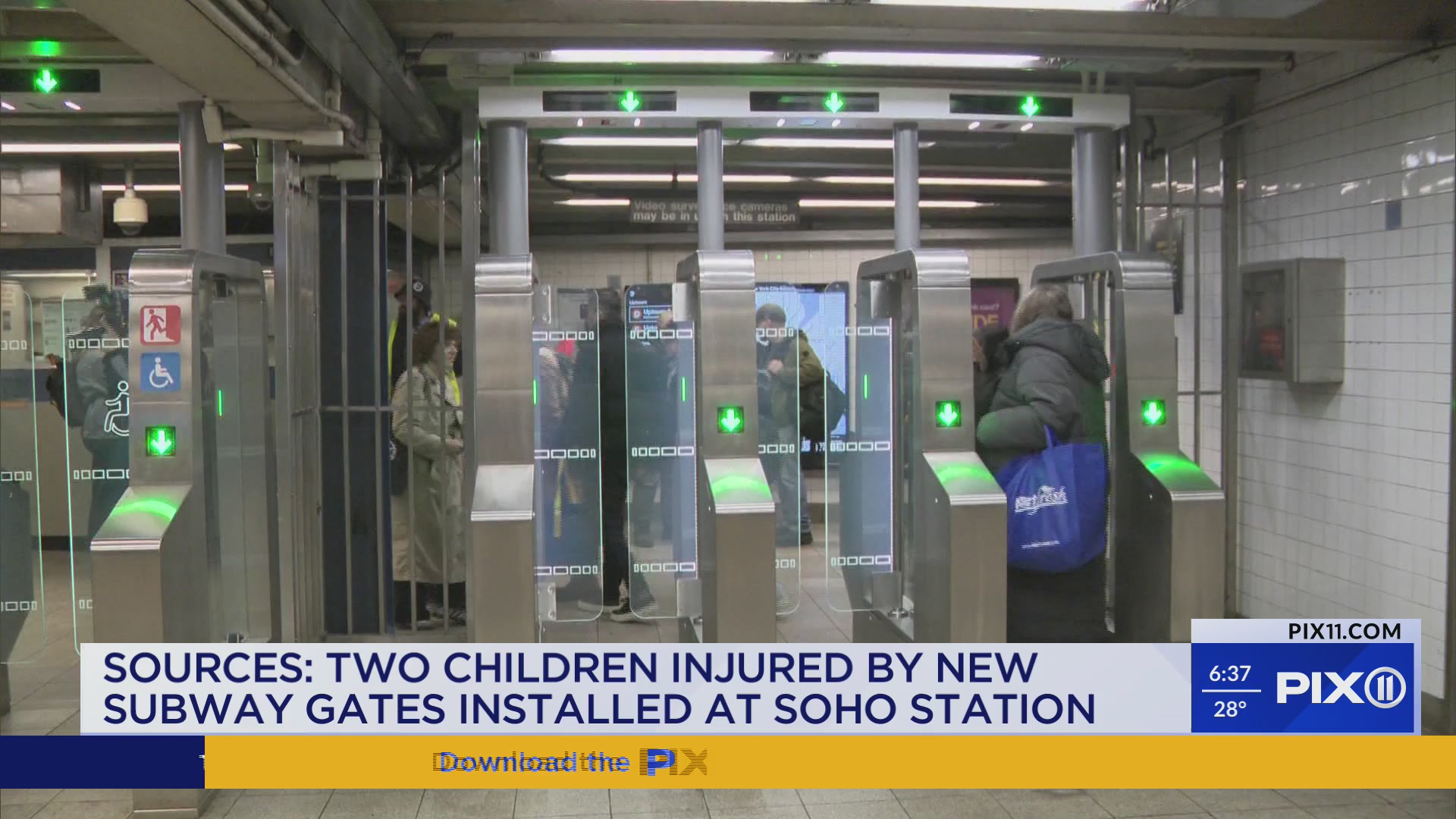 Child’s head stuck in new NYC subway fare gate: Mom