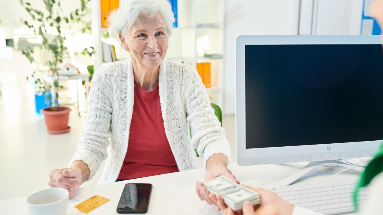 Master the retirement income trinity: cash flow, taxes, longevity