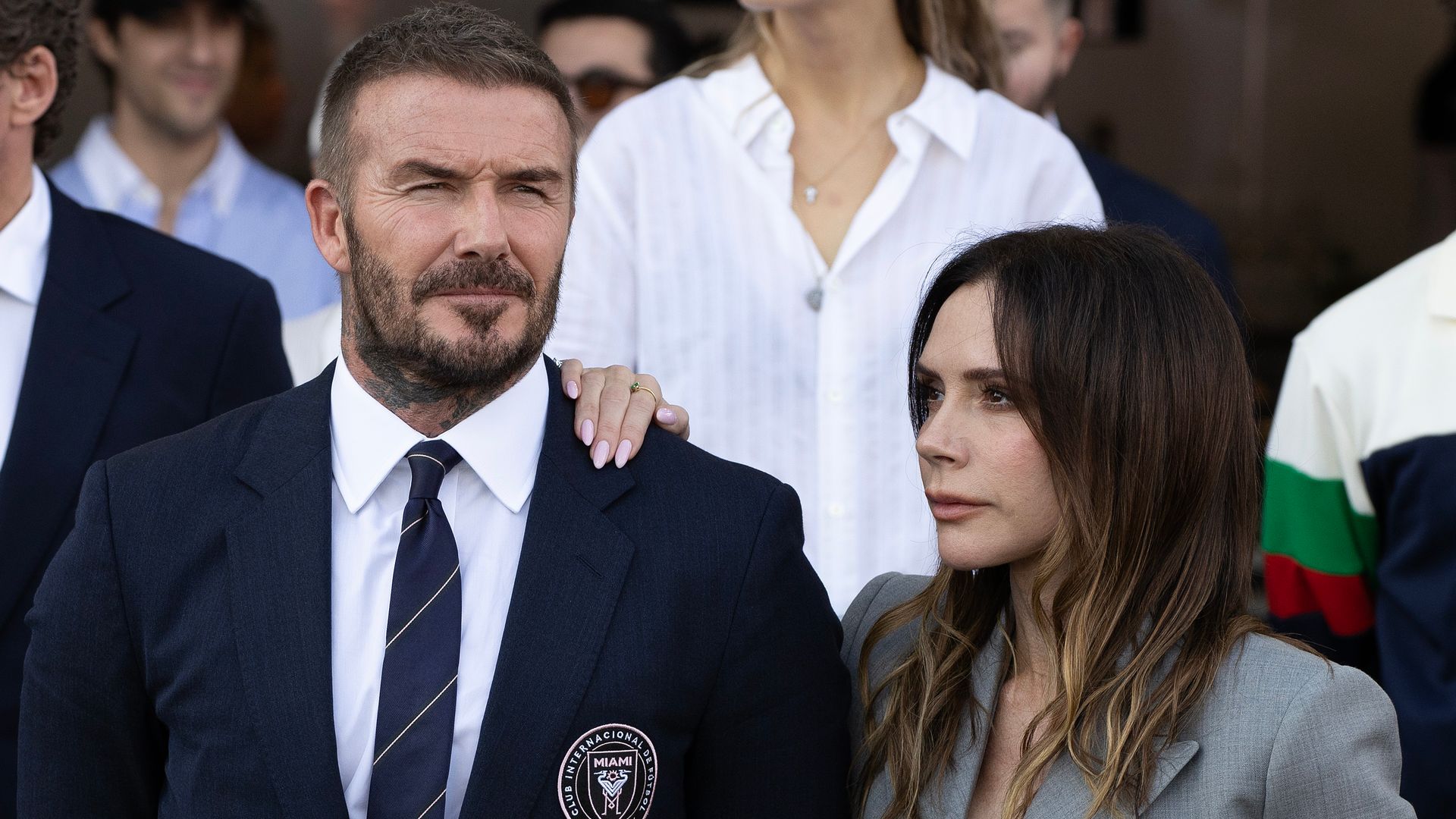 David Beckham deja por fuera a Brooklyn del resumen de su 2025 y ...
