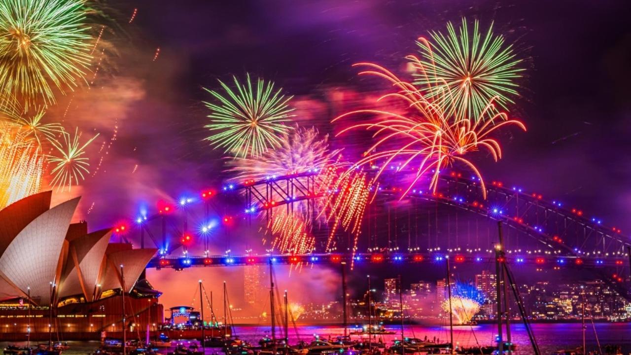 'Unity': Dazzling display ushers in 2026