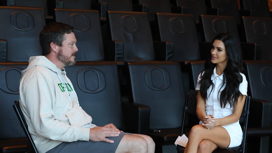 Oregon coach Dan Lanning's candid comments on taking Saturdays back ...