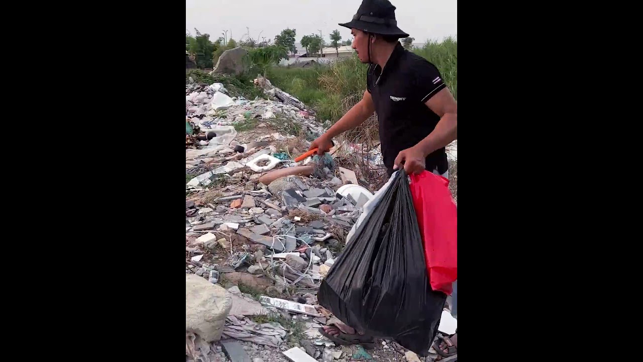 You won't believe what I found in the dump! 🤯