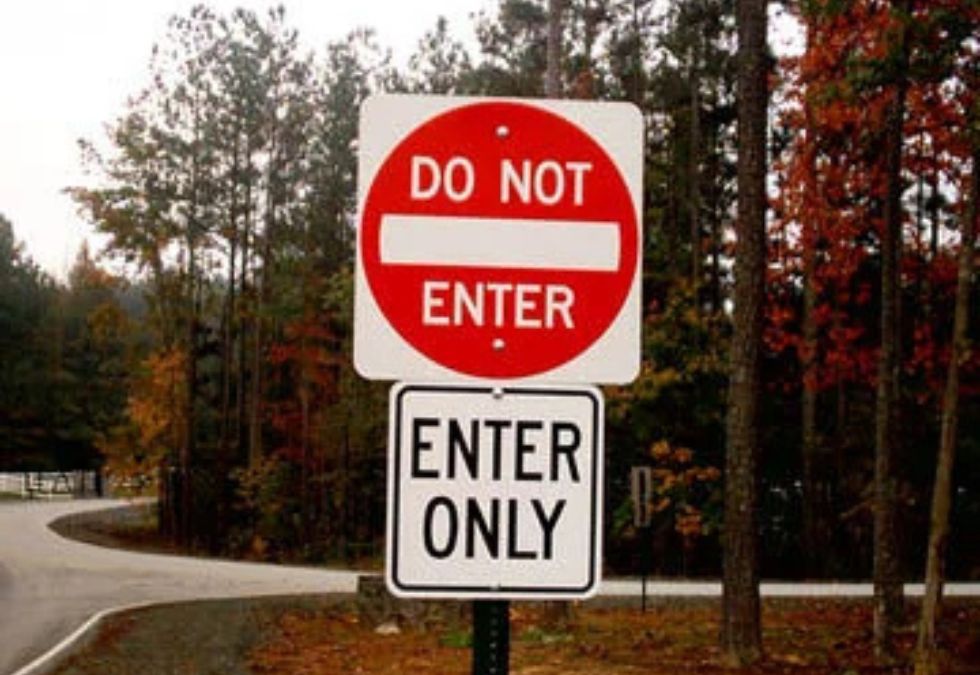 20 photos where an “eye roll” is a reasonable reaction