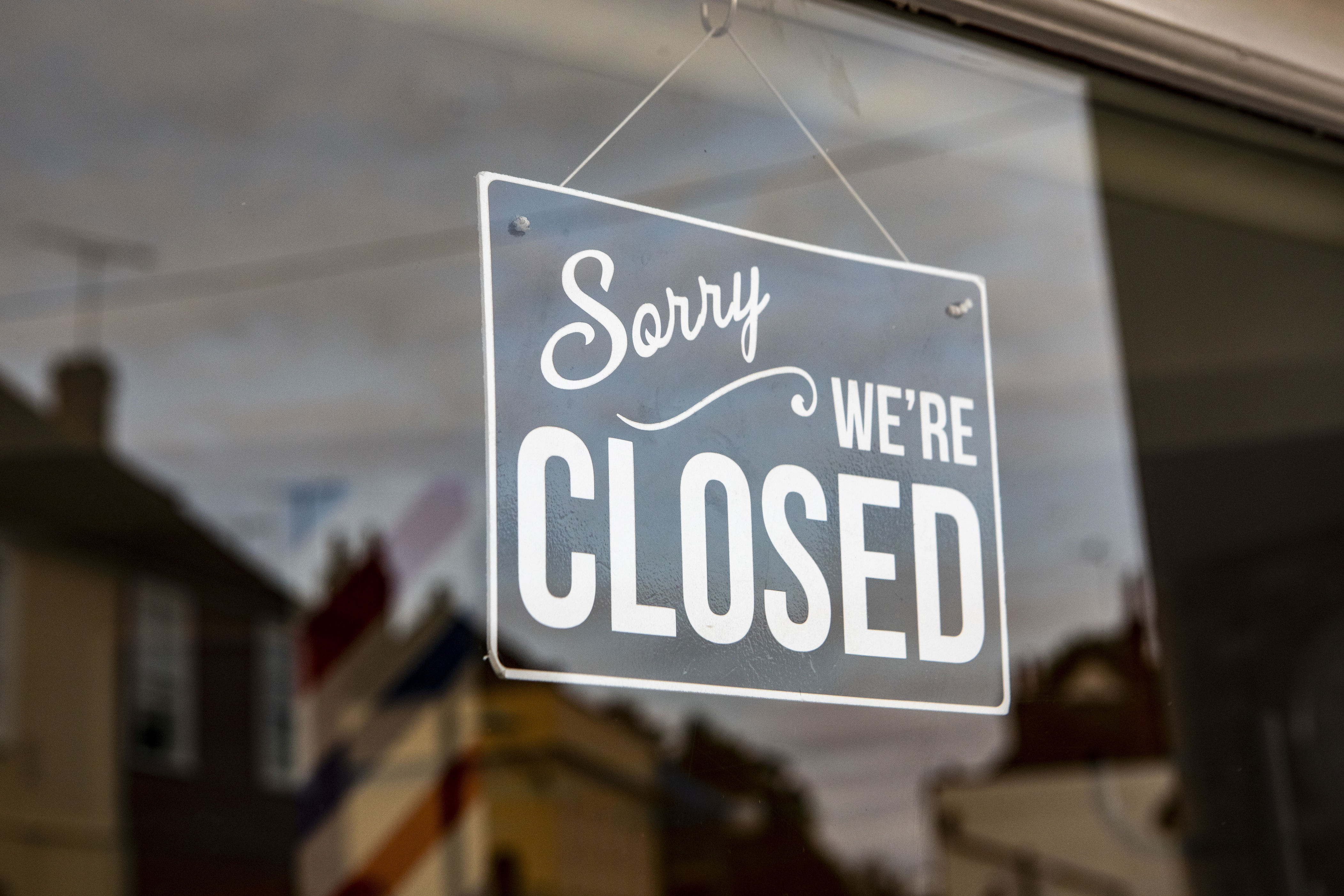 What’s open on New Year’s Day 2026? Walmart, Target, grocery stores ...