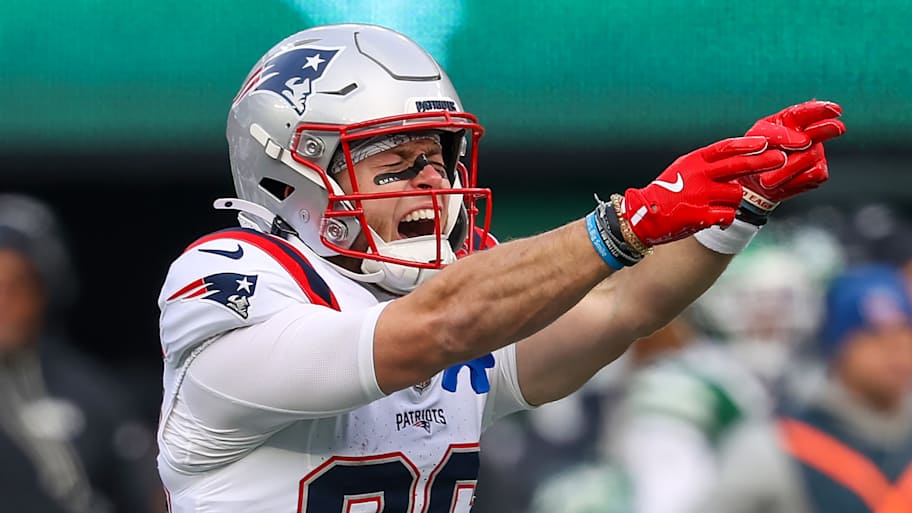 Efton Chism’s Week 17 breakout gives Patriots a great problem to have