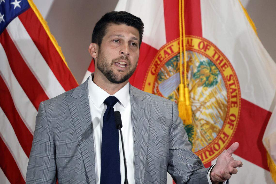 Court shut down Florida AG's plan to lower the bar for government ...