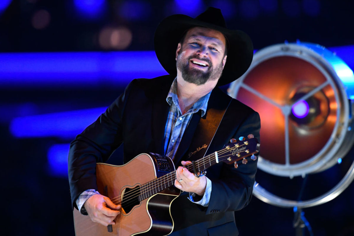 Country music icon Garth Brooks reflects on 'unforgettable chapter ...