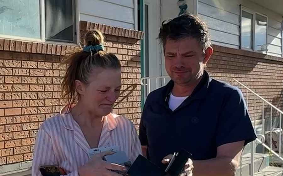 Christmas Day is interrupted for mom nicknamed 'Sunshine' with surprise ...