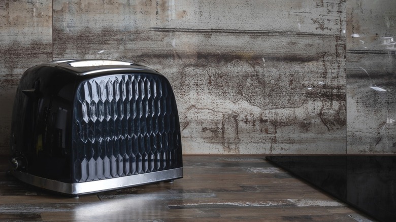 Is the toaster in your kitchen causing invisible harm? What to know ...