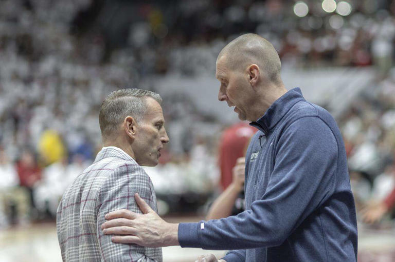 How Kentucky matches up vs. No. 14 Alabama - with a game prediction