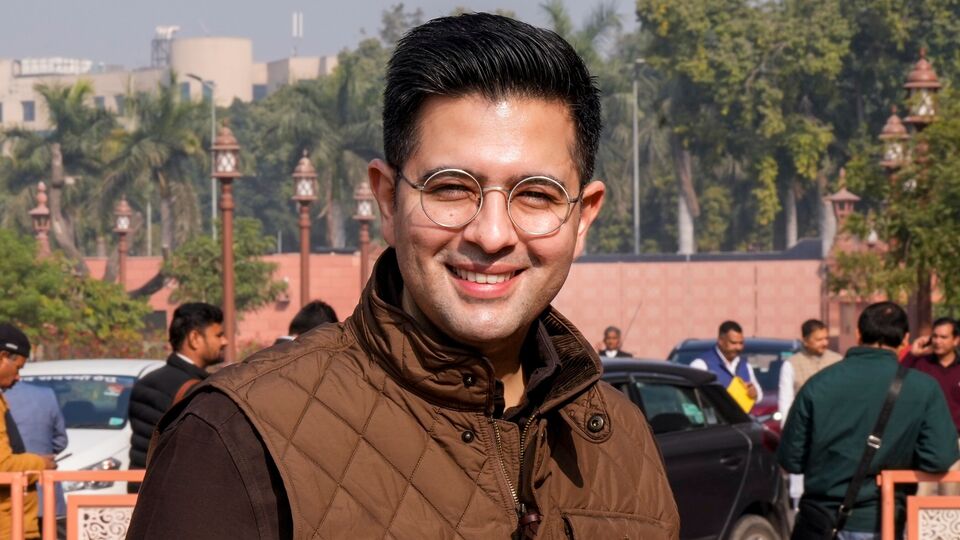 Gig workers' strike: Raghav Chadha offers to mediate for delivery ...