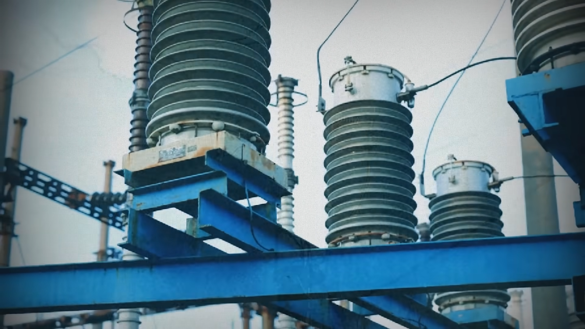 He built a time machine in his backyard… then vanished