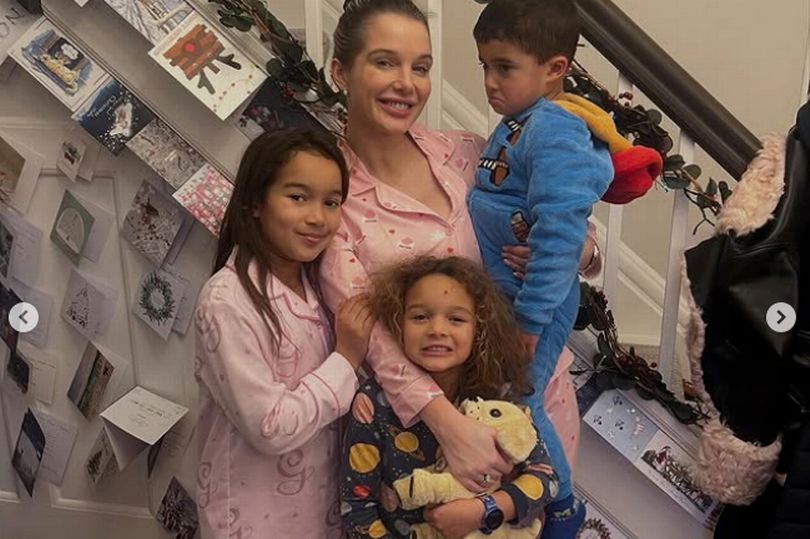 Helen Flanagan sizzles in tiny red Christmas lingerie after row with ...