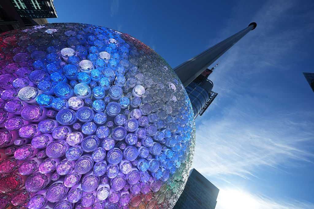 Why does the New Year's Eve ball drop happen in NYC? 100-year-old ...