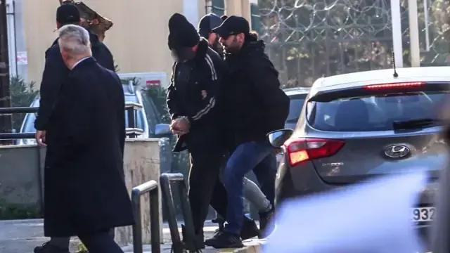 Το σατανικό σχέδιο του γιου της Ελένης Παπαδοπούλου: Την ήθελε νεκρή ...