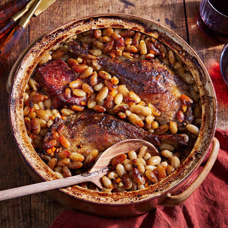 How to make a flavor-packed cassoulet in just 1 day