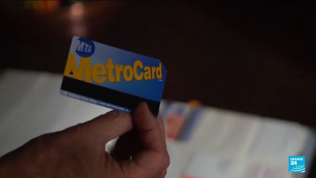 New York subway ends its MetroCard era and switches fully to tap-and-go ...
