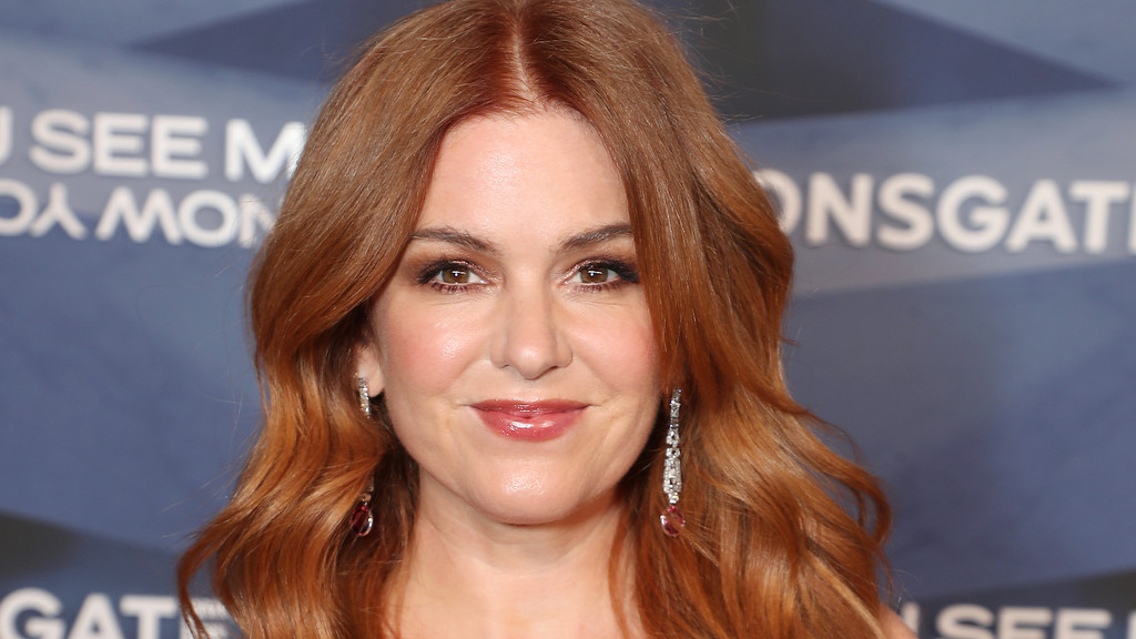 Isla Fisher wasn't nervous to film water tank scene for Now You See Me ...