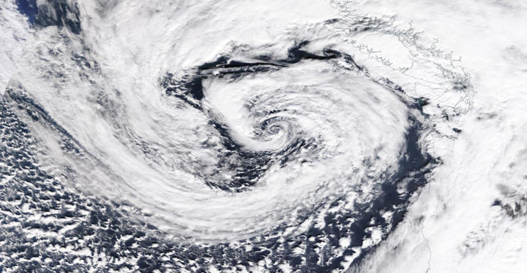 Level 3 flash flood alert issued for 10M Californians — 'Pineapple ...