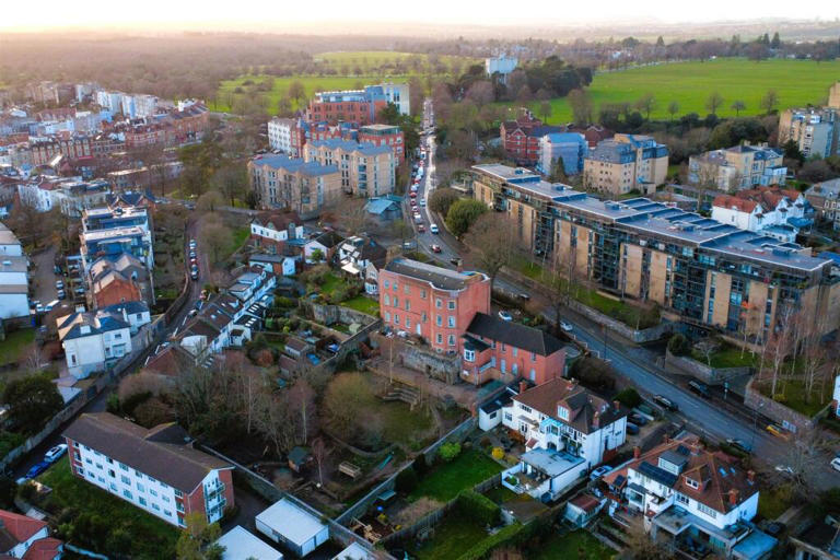 Bristol's 9 neighbourhoods where residents feel most safe after dark ...