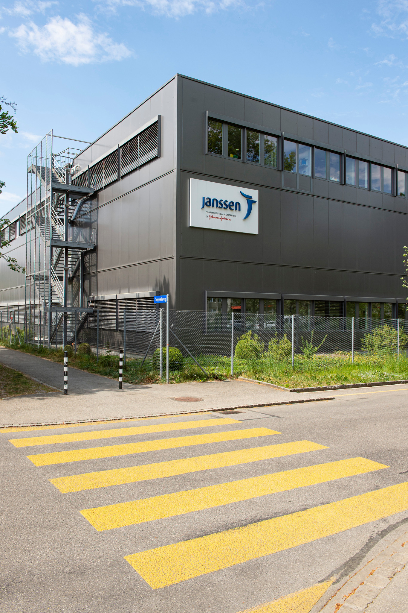 Janssen schliesst Standort Bern definitiv – 300 Mitarbeitende verlieren ...