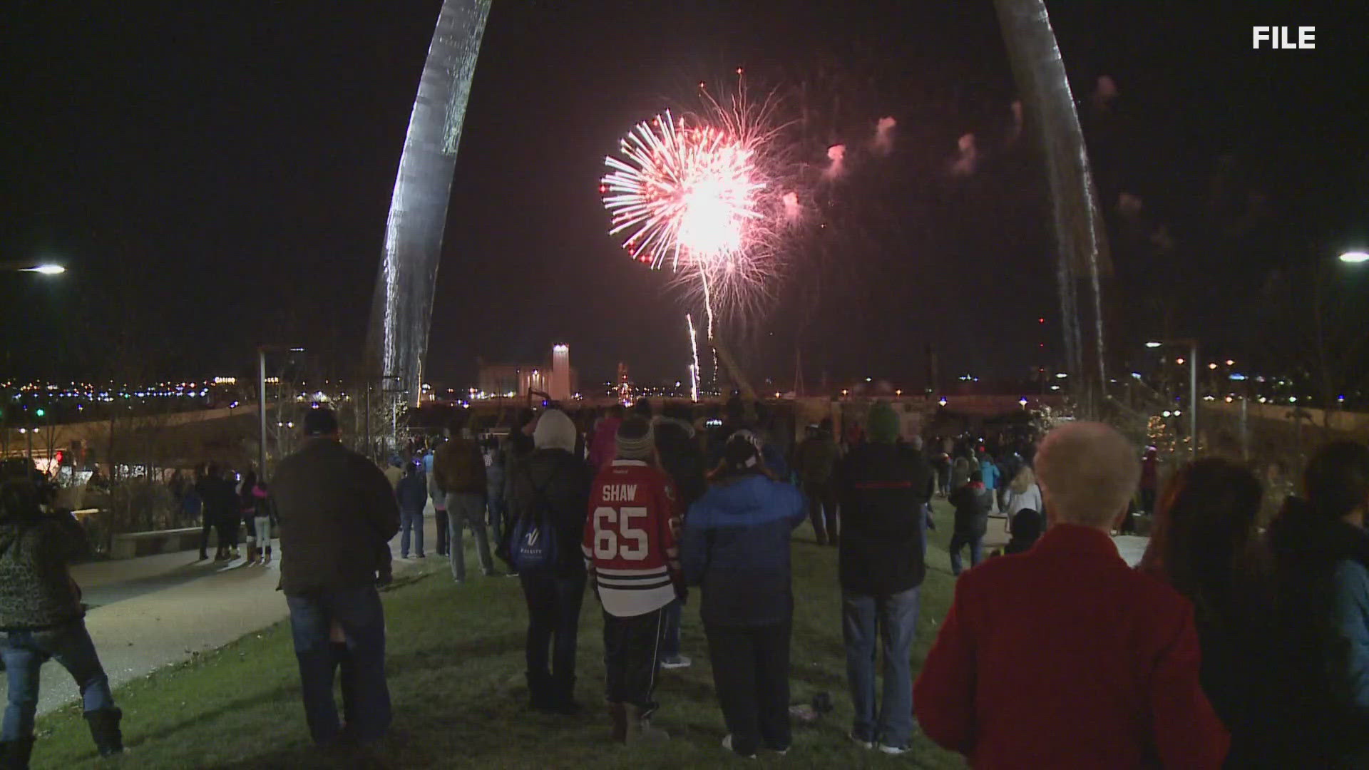 St. Louis police step up patrols, urge safe celebrations on New Year’s