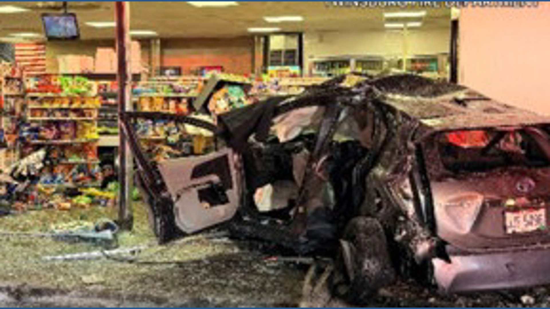 Video | Driver crashes into Twinsburg 7-Eleven, causing damage